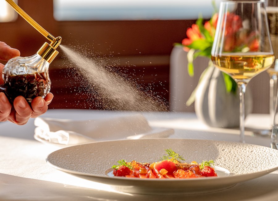 Home [www.naviohalfmoonbay.com]