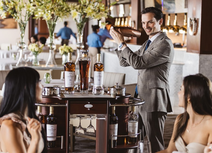 Home [www.naviohalfmoonbay.com]