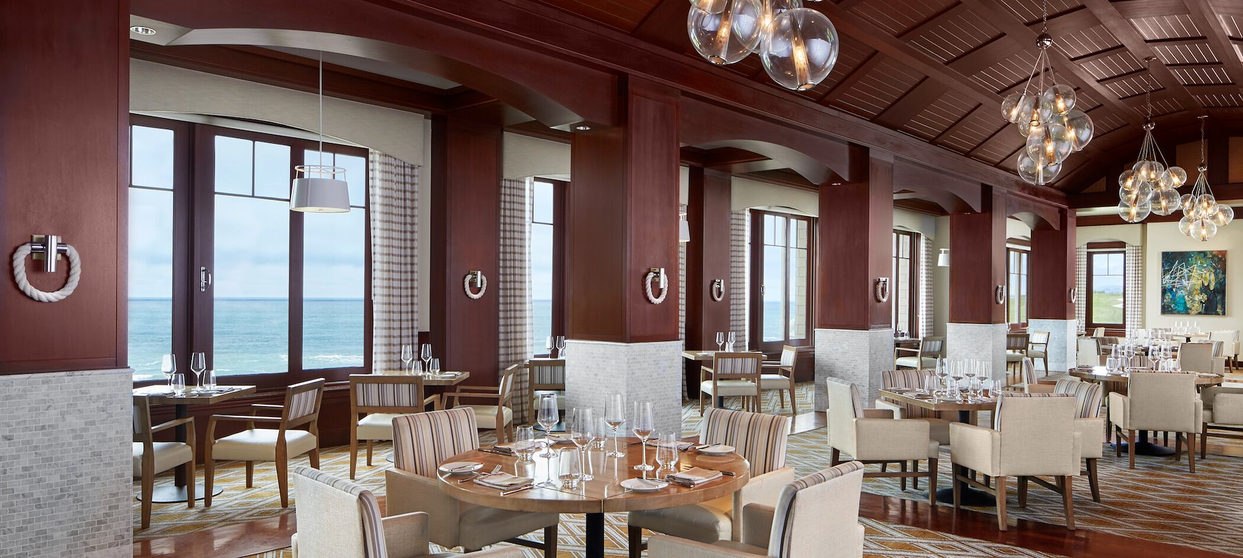 Home [www.naviohalfmoonbay.com]